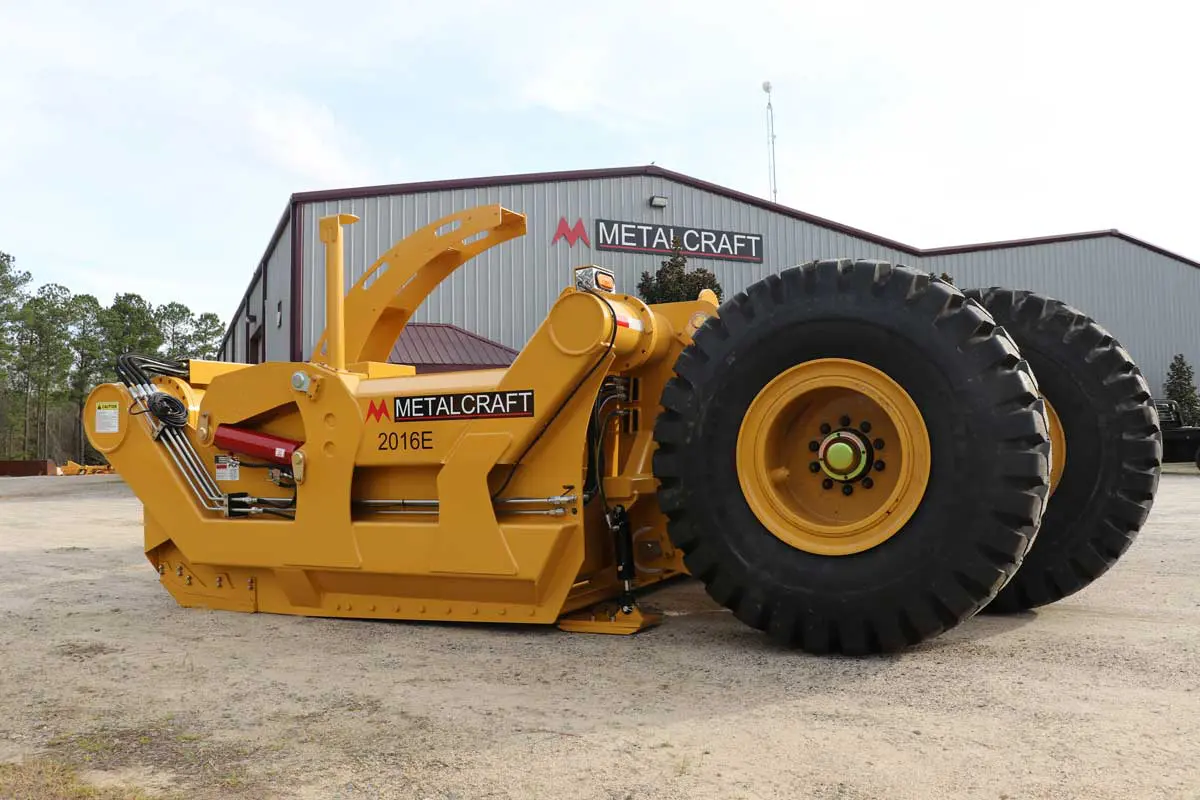 MetalCraft 2016E Ejection Scraper - 20 yd³, 16′ Cut Width - Runge Equipment