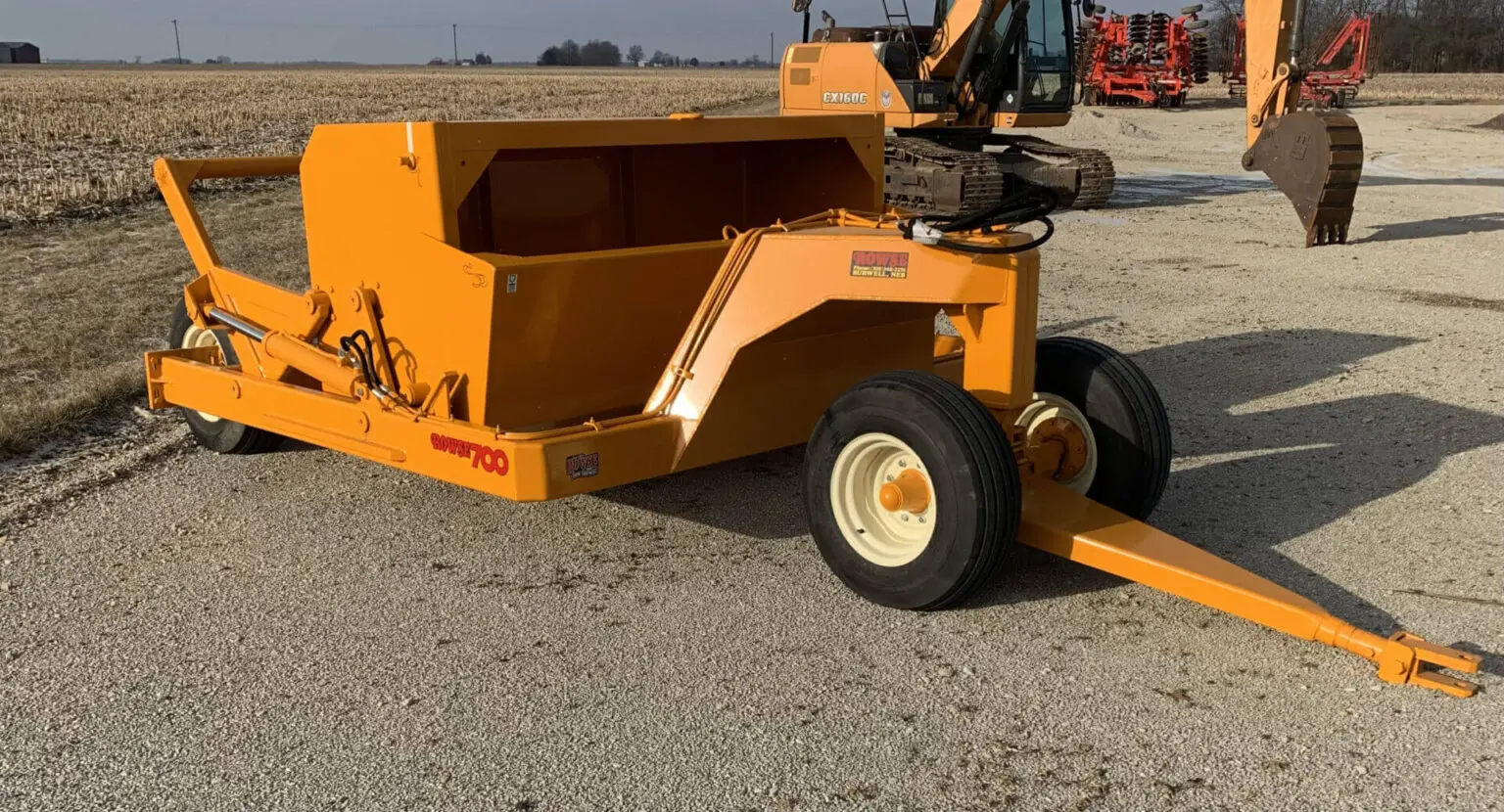 Rowse 3002 Hydraulic Scraper - 3 yd³ Capacity, 8′ Cutting Width - Runge ...